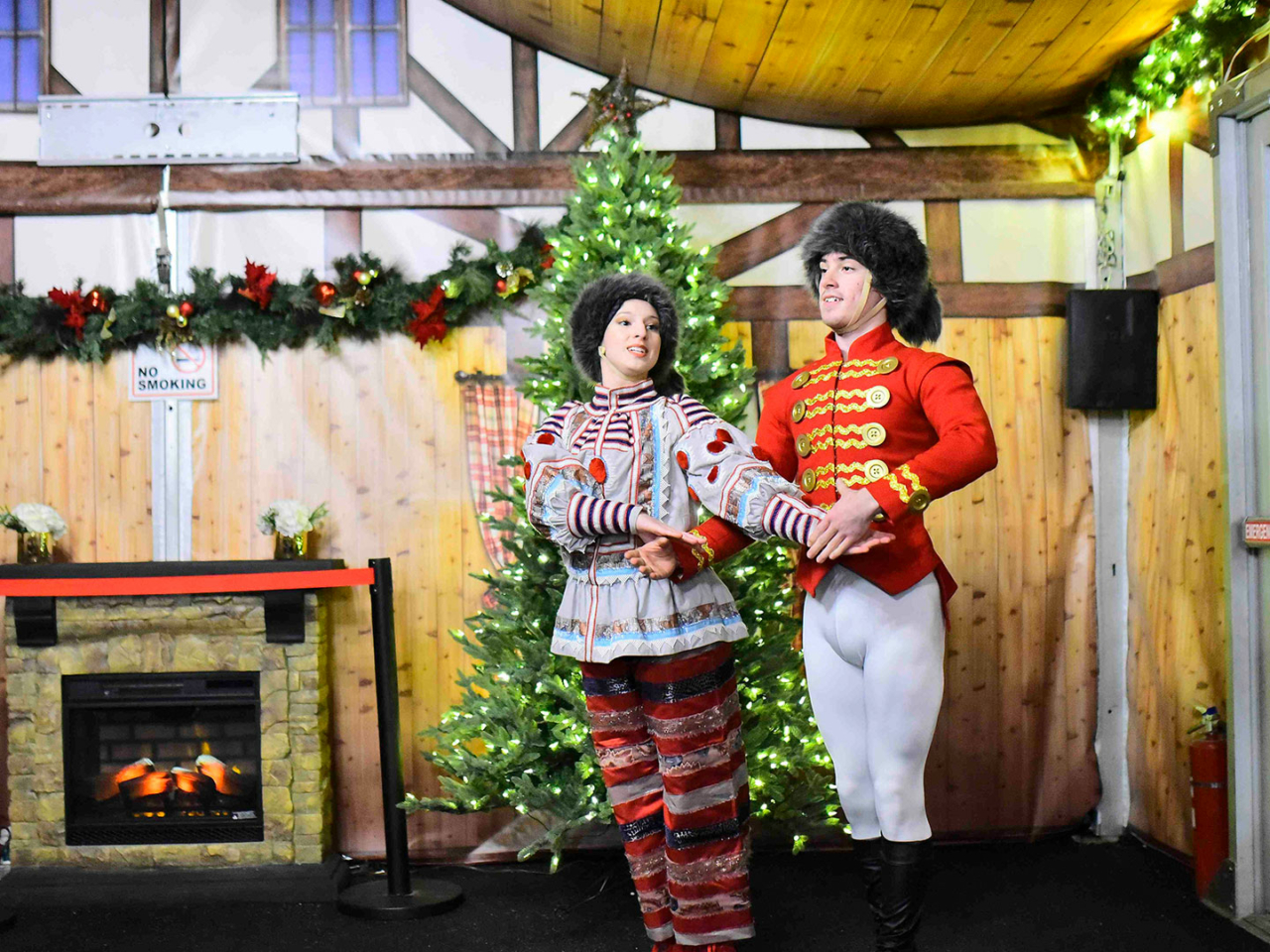 Gallery | Christkindlmarket Chicago & Aurora